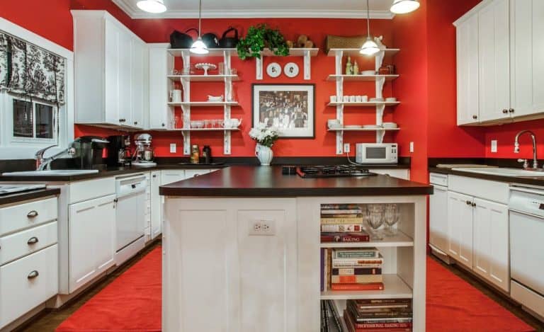 3 Tips To Determine the Right Height for Floating Kitchen Shelves ...