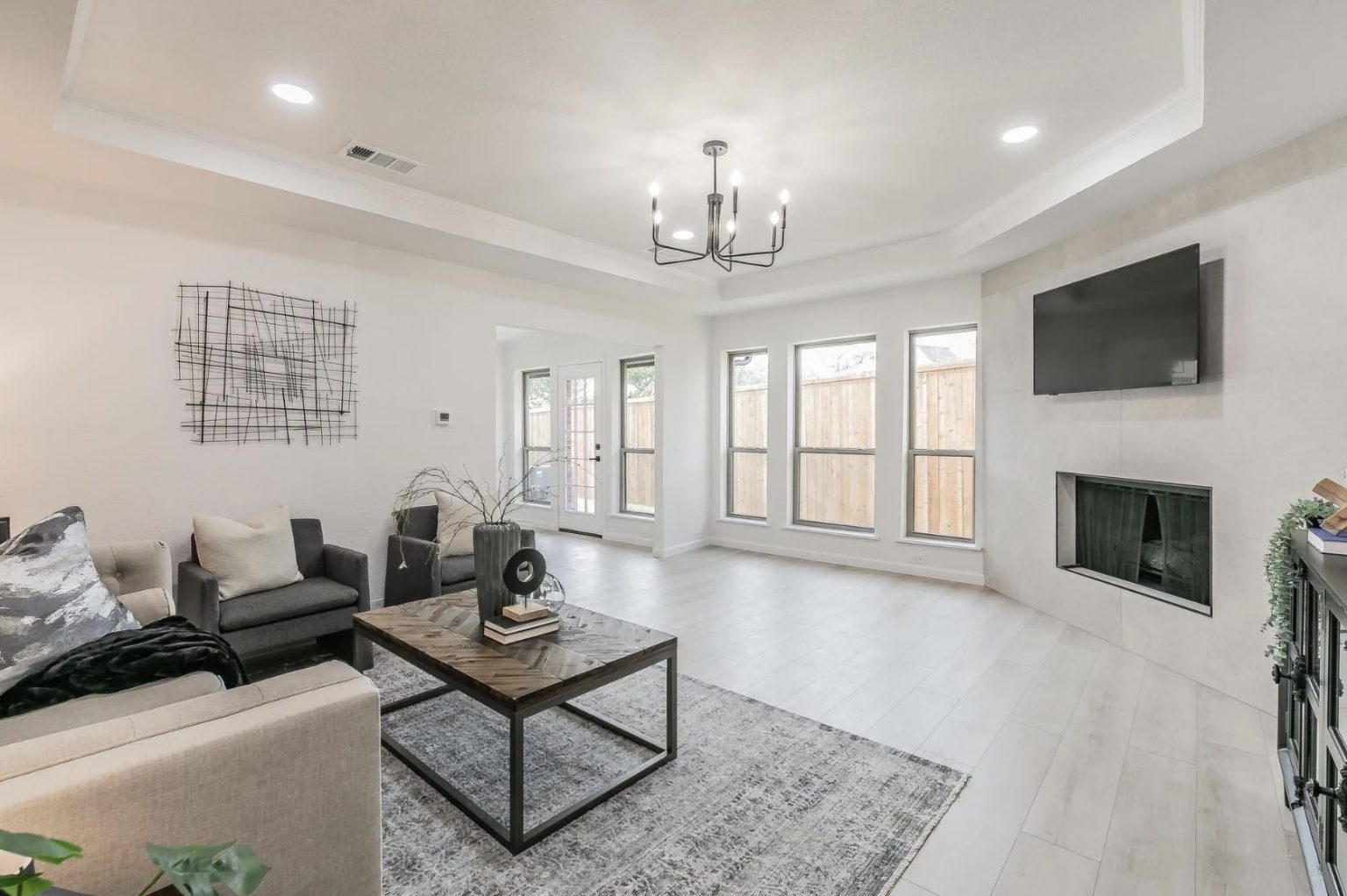 Living Room Layouts for Conversation and TV: 6 Tips - Design Morsels